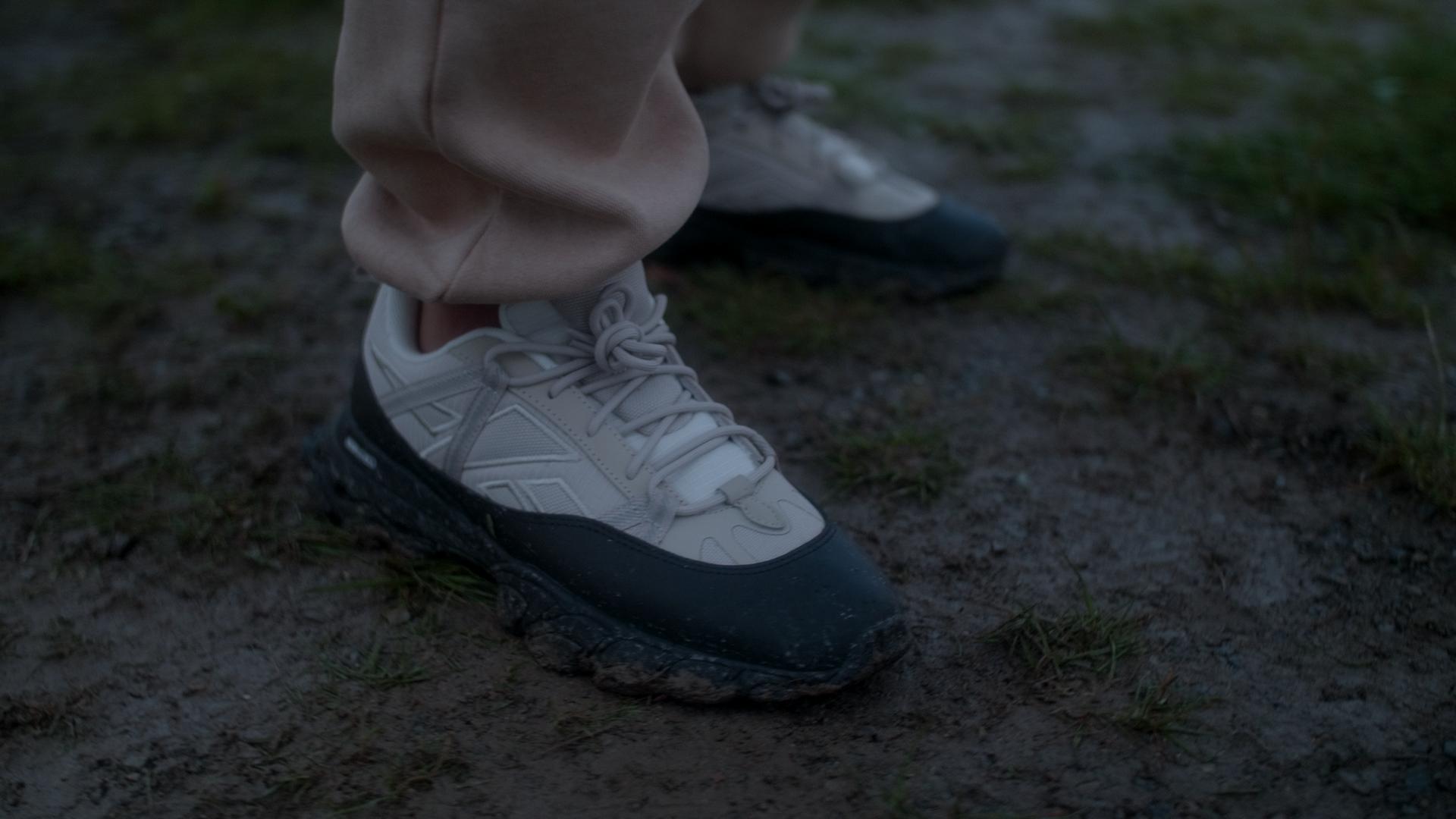 Ismerd meg a kalandor árnyékát a Reebok DMX Trail Shadow sneakerrel ...